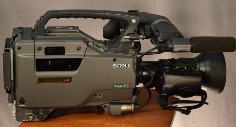 The Best VHS-C Camcorders Reviewed 2022 – Top 4 Picks